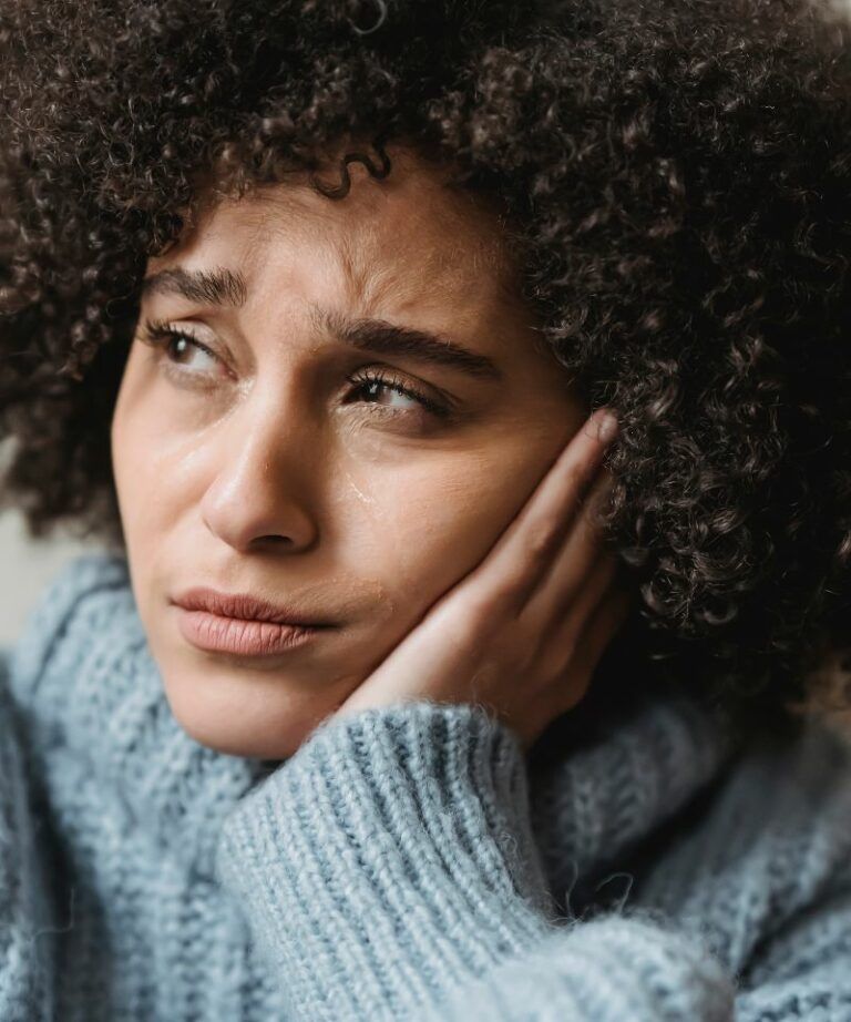 How to Write a Goodbye Letter to a Pet Who Has Passed Away (w/ Examples)